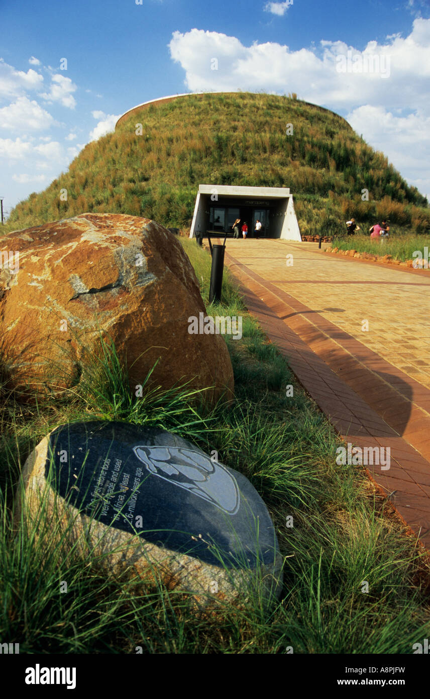 Cradle of humankind south africa hi-res stock photography and images ...