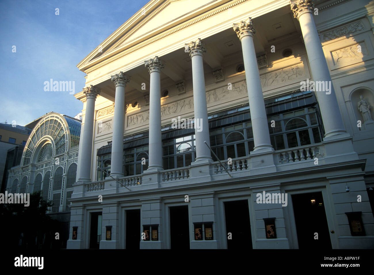 Royal opera house London Stock Photo - Alamy