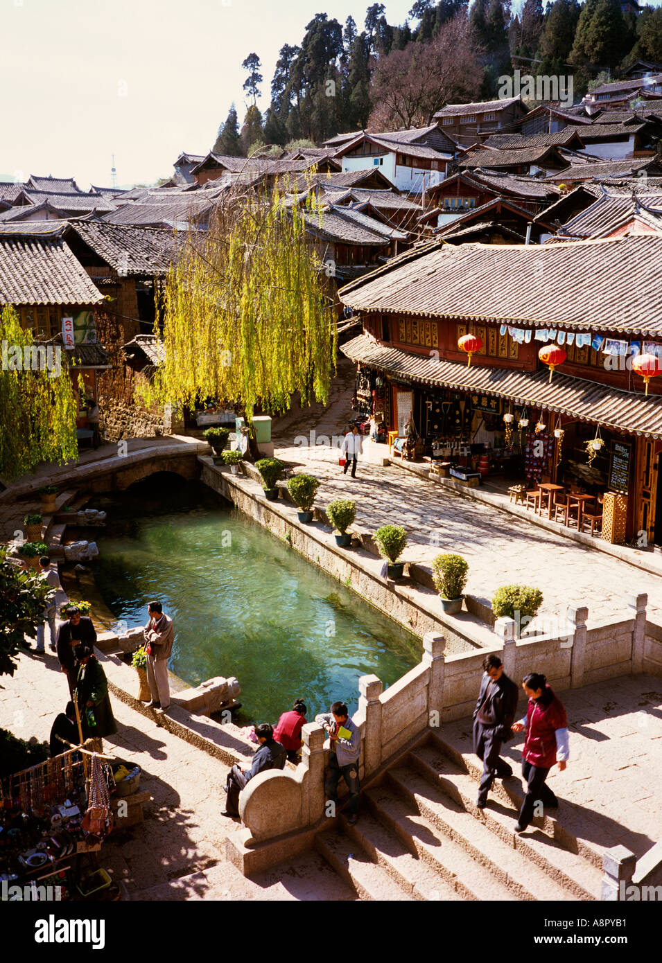 Lijiang naxi hi-res stock photography and images - Alamy