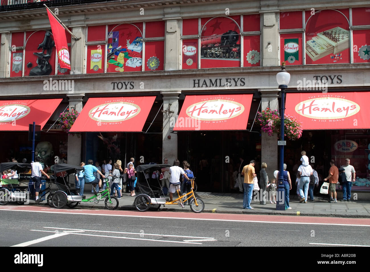 Hamleys Store Regent Street London Stock Photo - Alamy