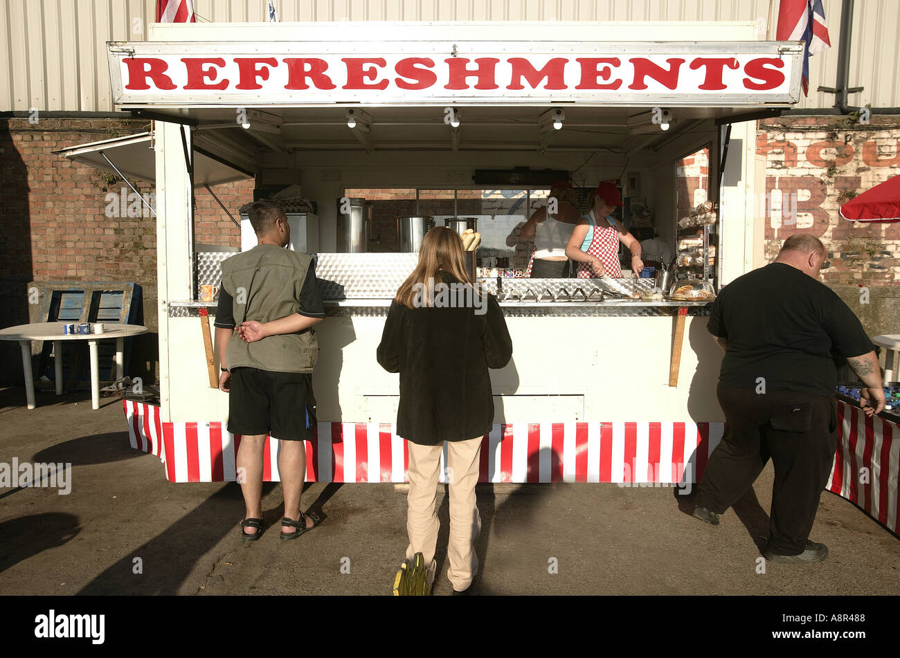 Roadside burger van hi-res stock photography and images - Alamy