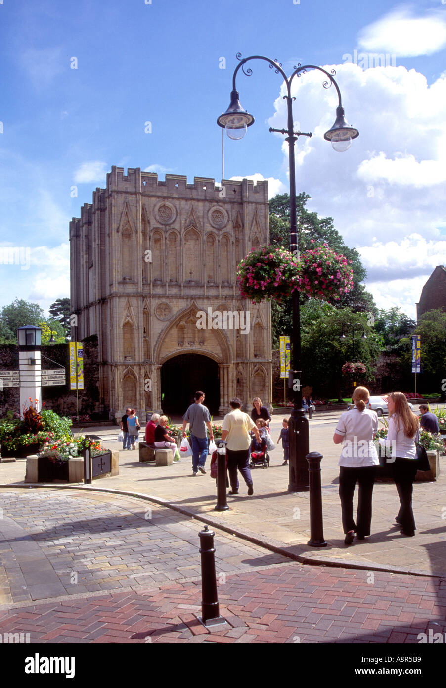 Medieval abbey gate hi-res stock photography and images - Alamy