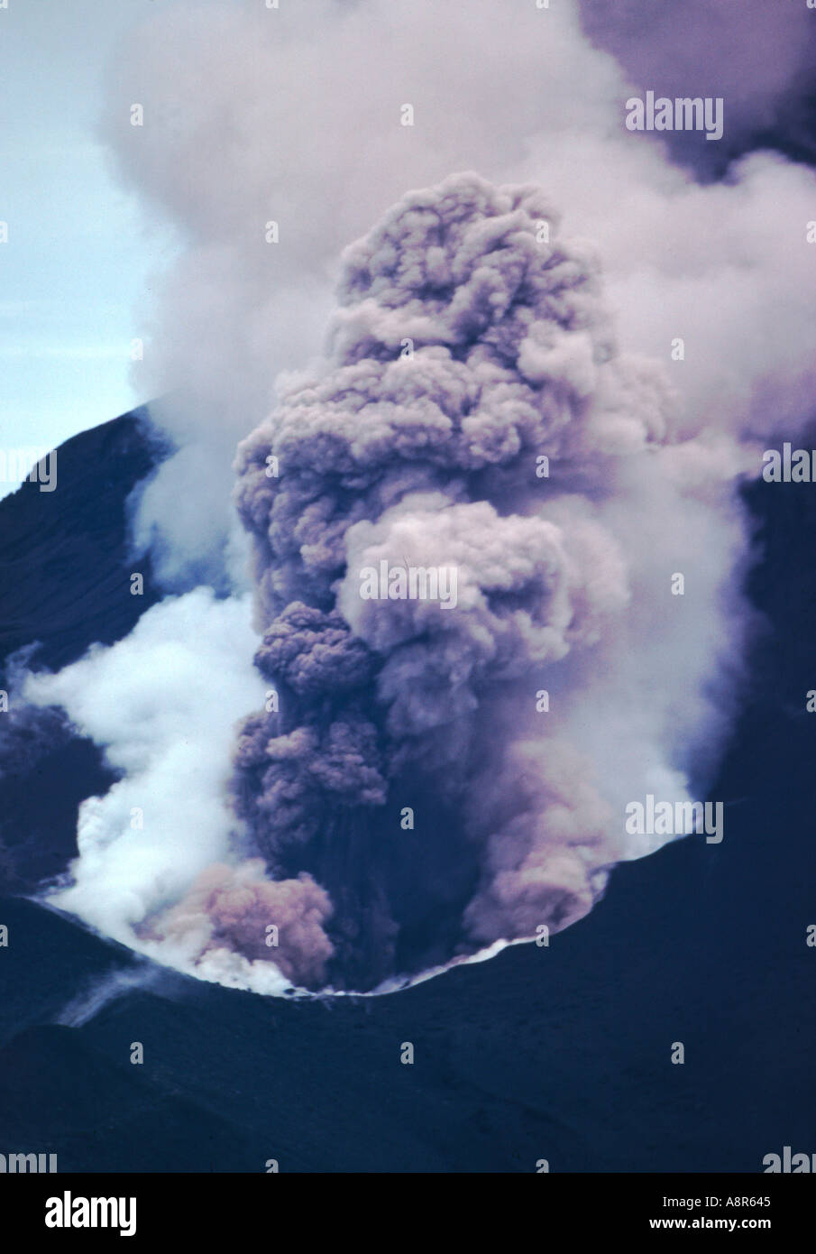 Mount Batur Central bali Indonesia in eruption Stock Photo - Alamy