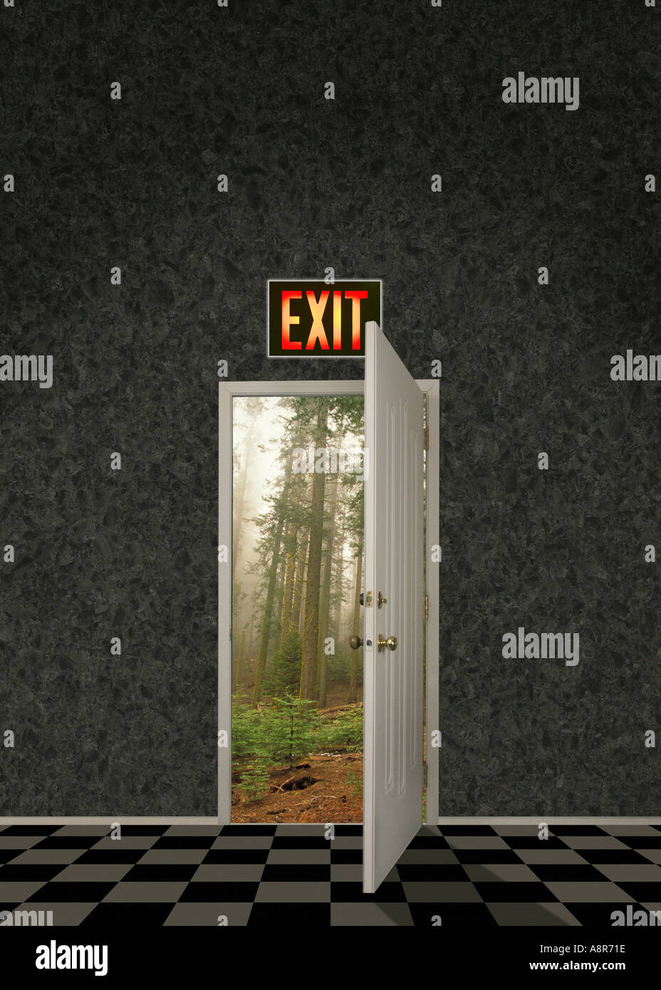 Pass through door hi-res stock photography and images - Alamy