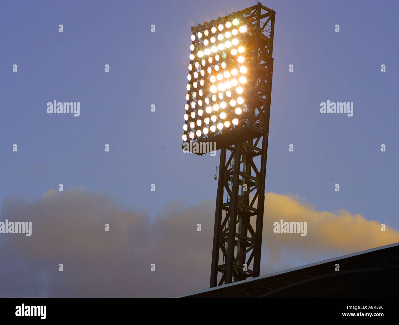 Stadium lights hi-res stock photography and images - Alamy