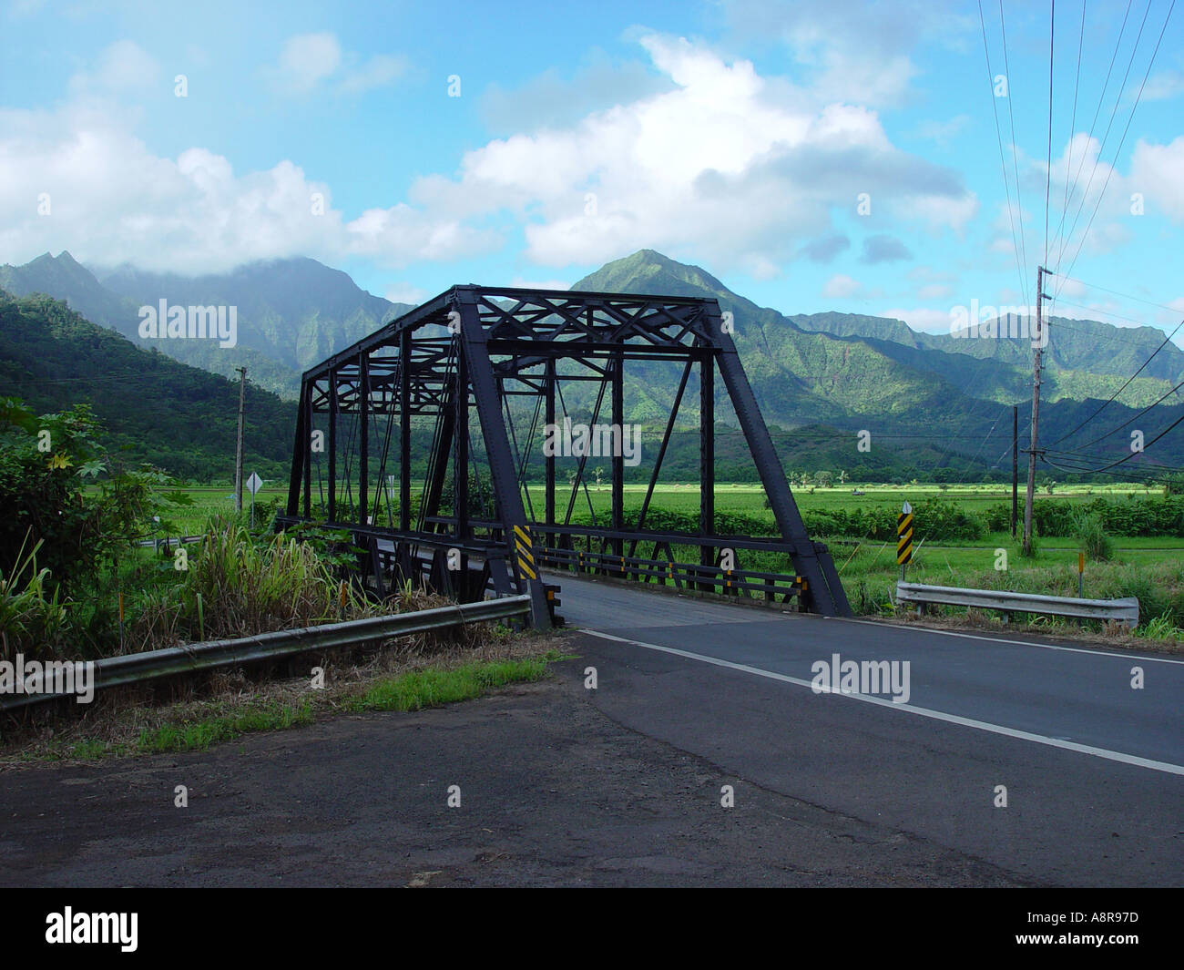 Hanalei bridge hi-res stock photography and images - Alamy