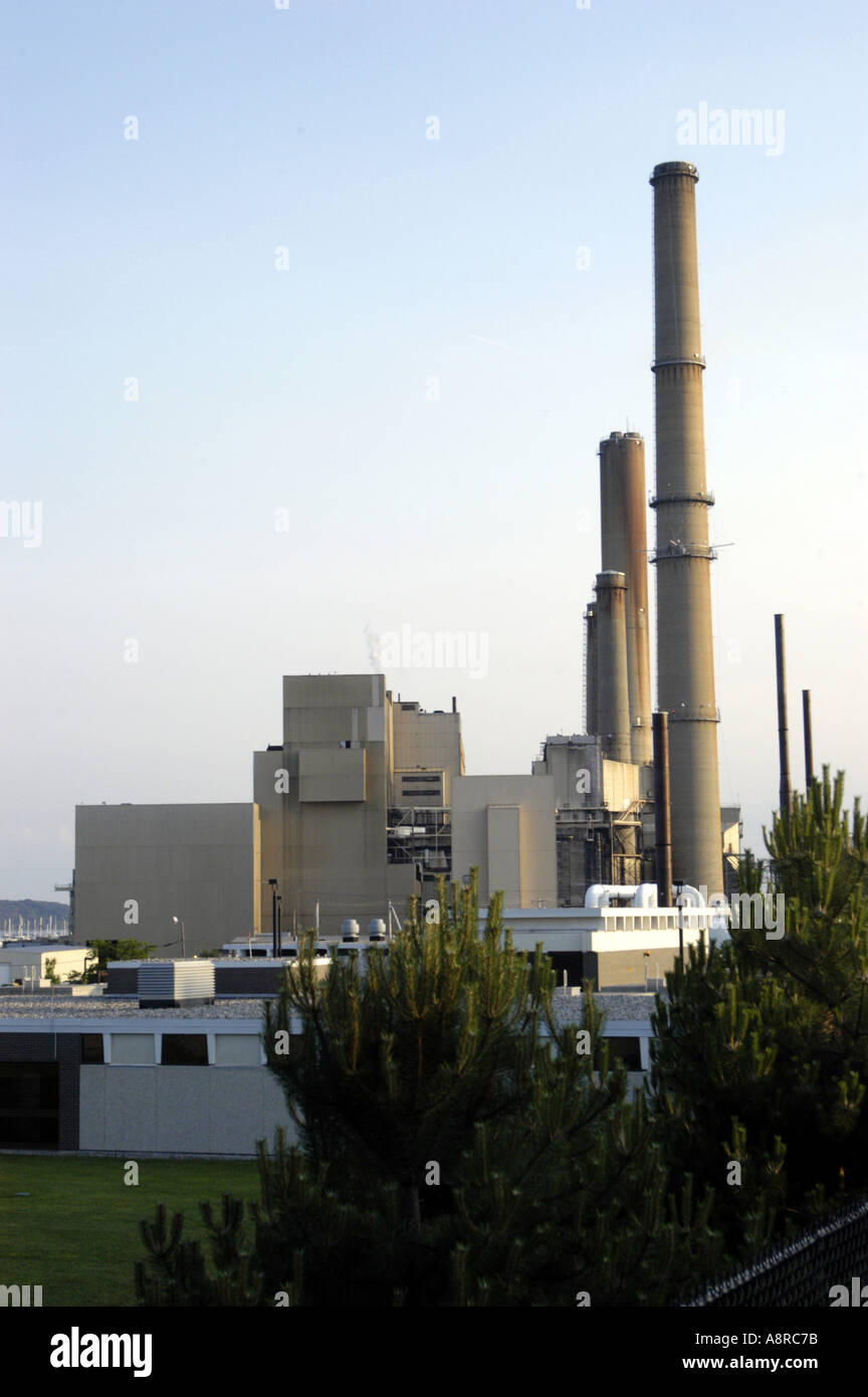 Electric power plant Stock Photo - Alamy