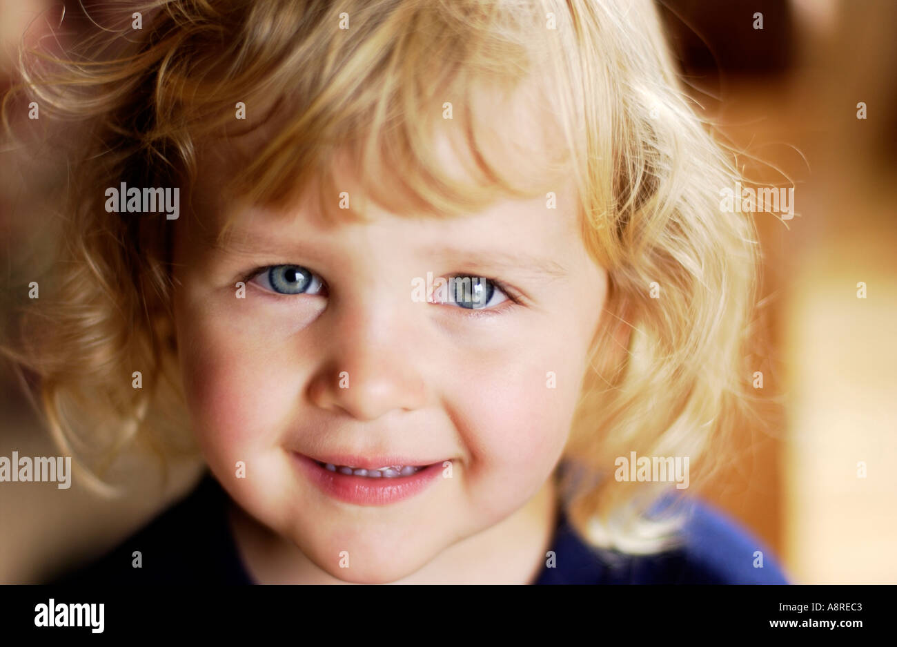 2 year old girl smiling Stock Photo - Alamy