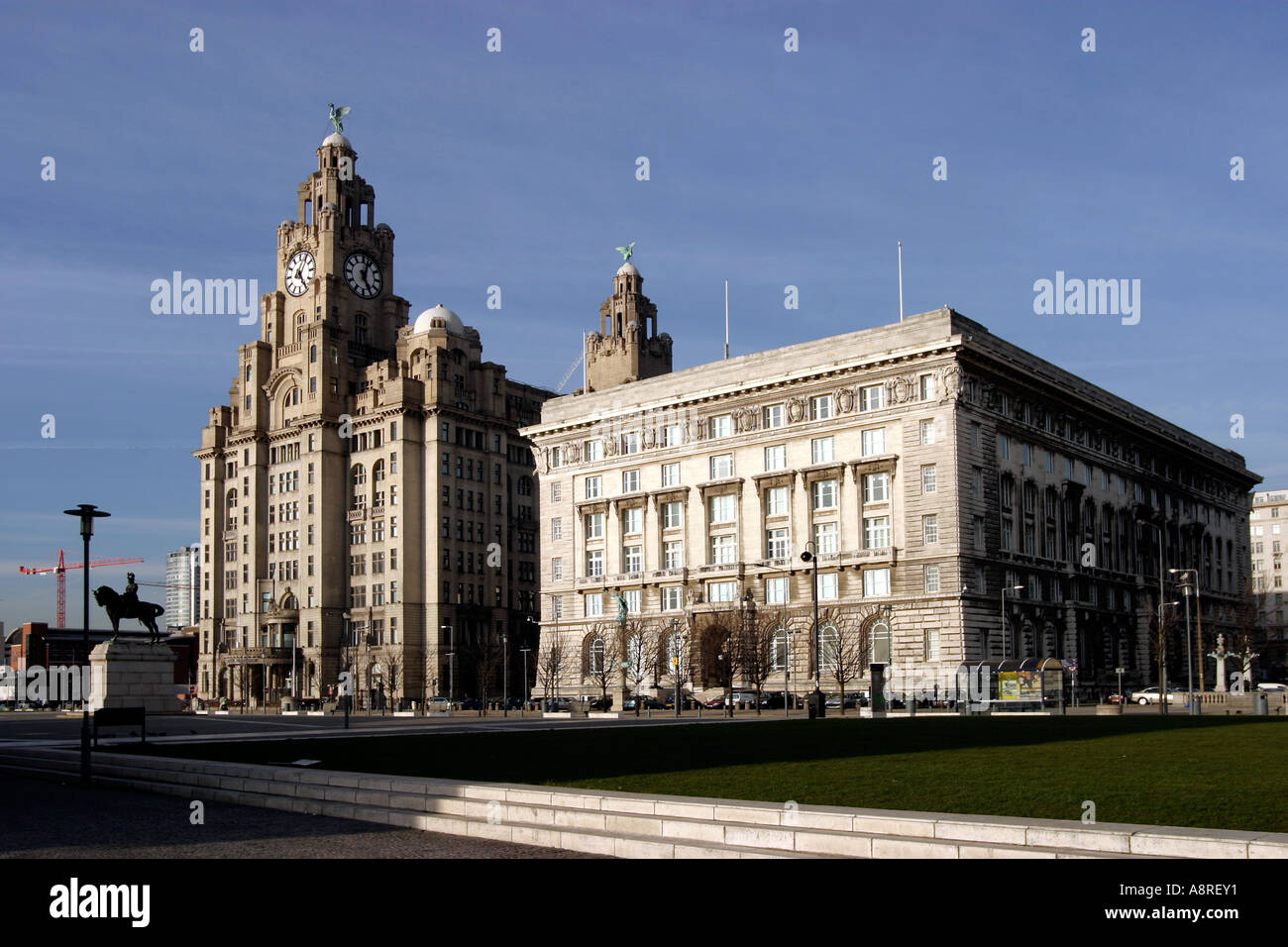 Worlds first skyscraper built on hi-res stock photography and images ...
