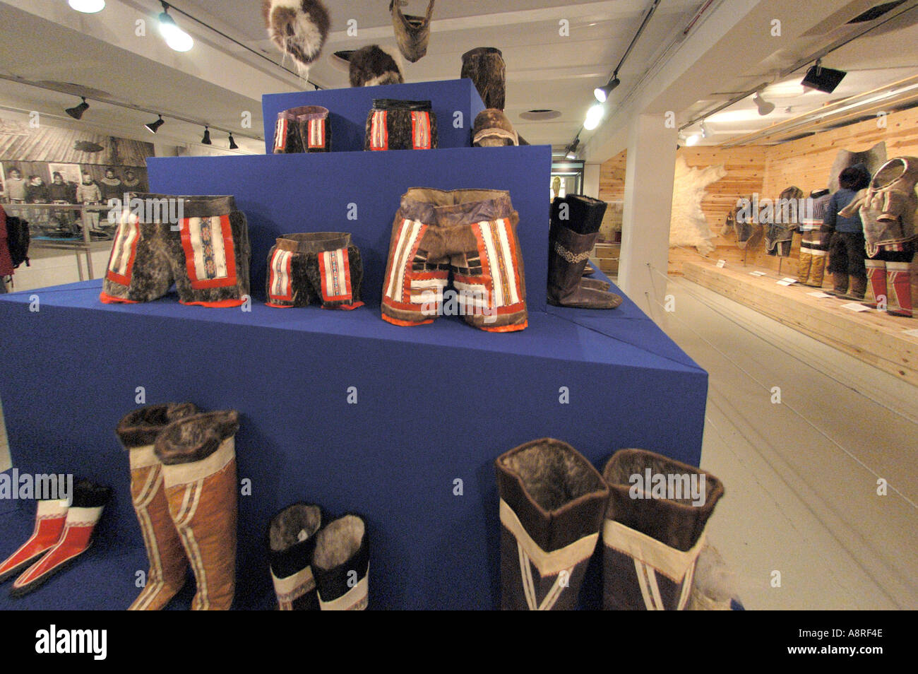 Arctic costumes hi-res stock photography and images - Alamy