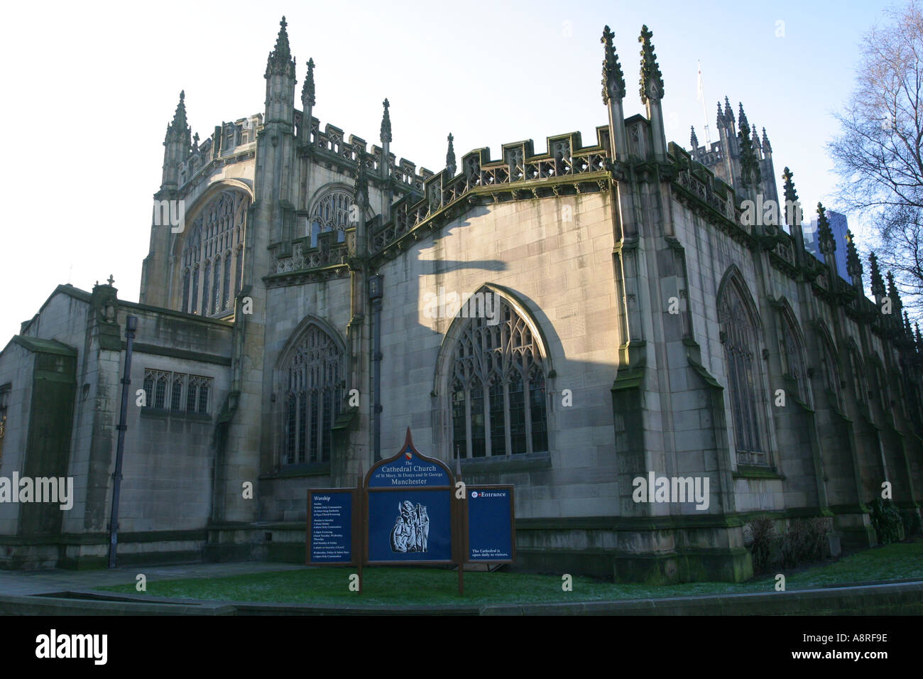 Manchester Cathedral Manchester UK Stock Photo - Alamy