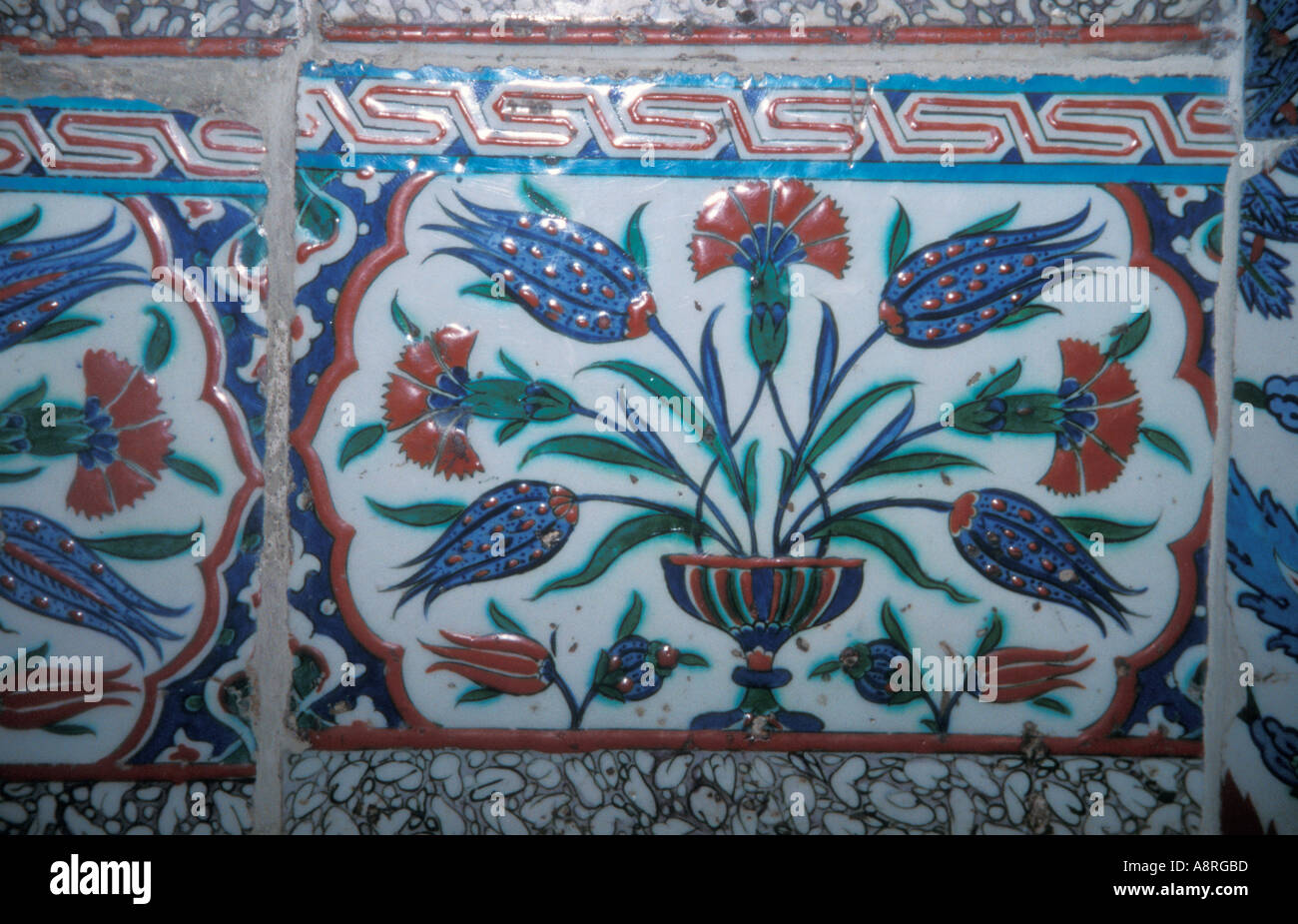 Tiles on the walls of the Topkapi palace Istanbul Stock Photo - Alamy