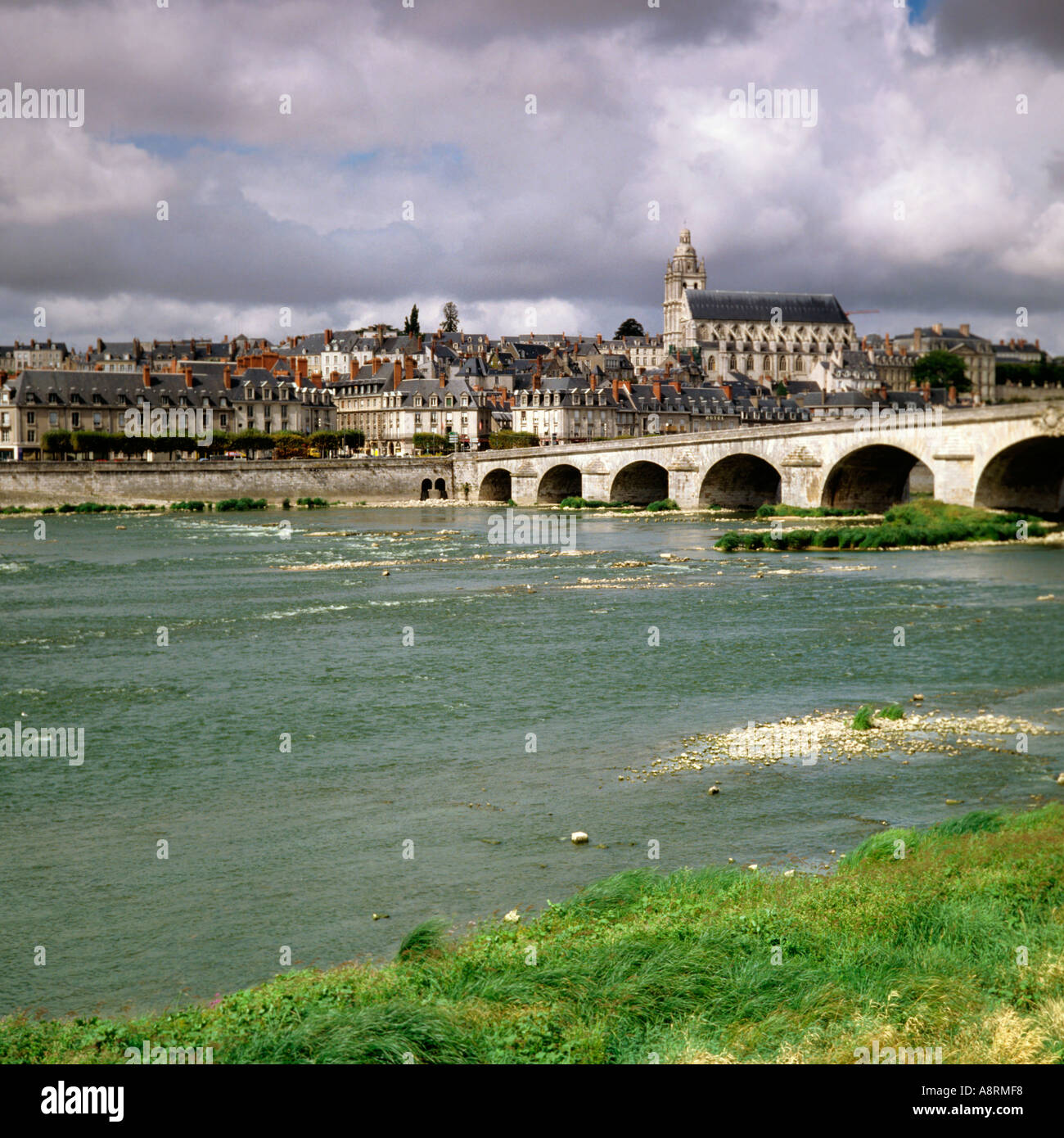 Loire river crossing hi-res stock photography and images - Alamy