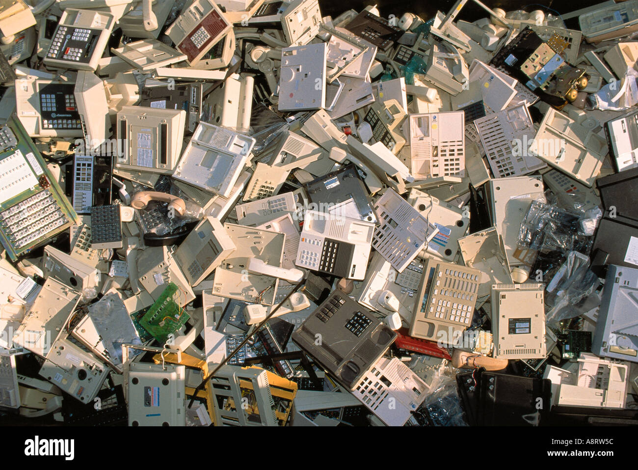 Outdated telephones hi-res stock photography and images - Alamy