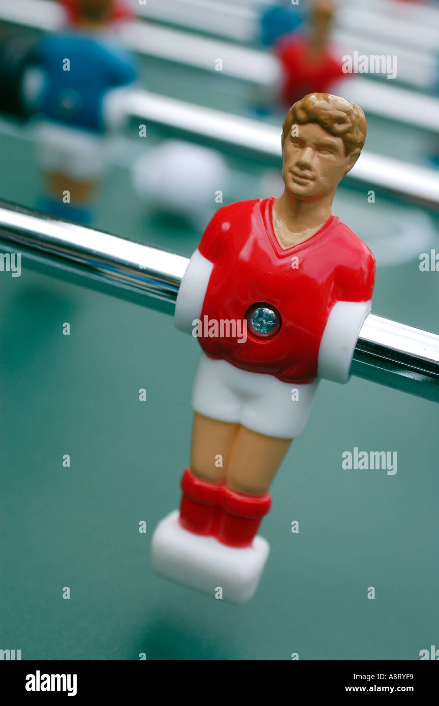 Forward striker hi-res stock photography and images - Alamy