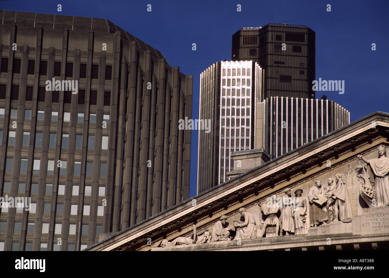 Architectural contrasts City of London 3 Stock Photo - Alamy