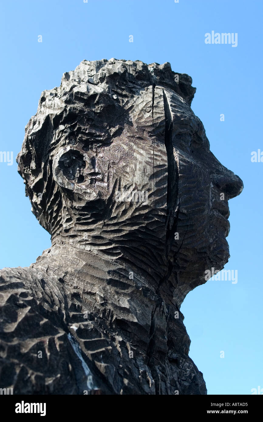 Dylan thomas statue hi-res stock photography and images - Alamy