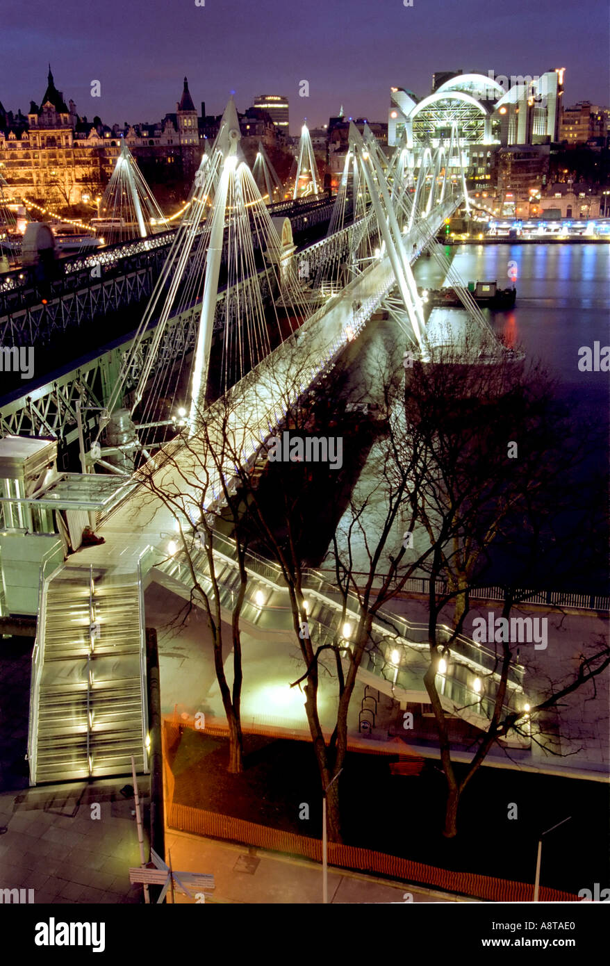 Hungerford stairs hi-res stock photography and images - Alamy
