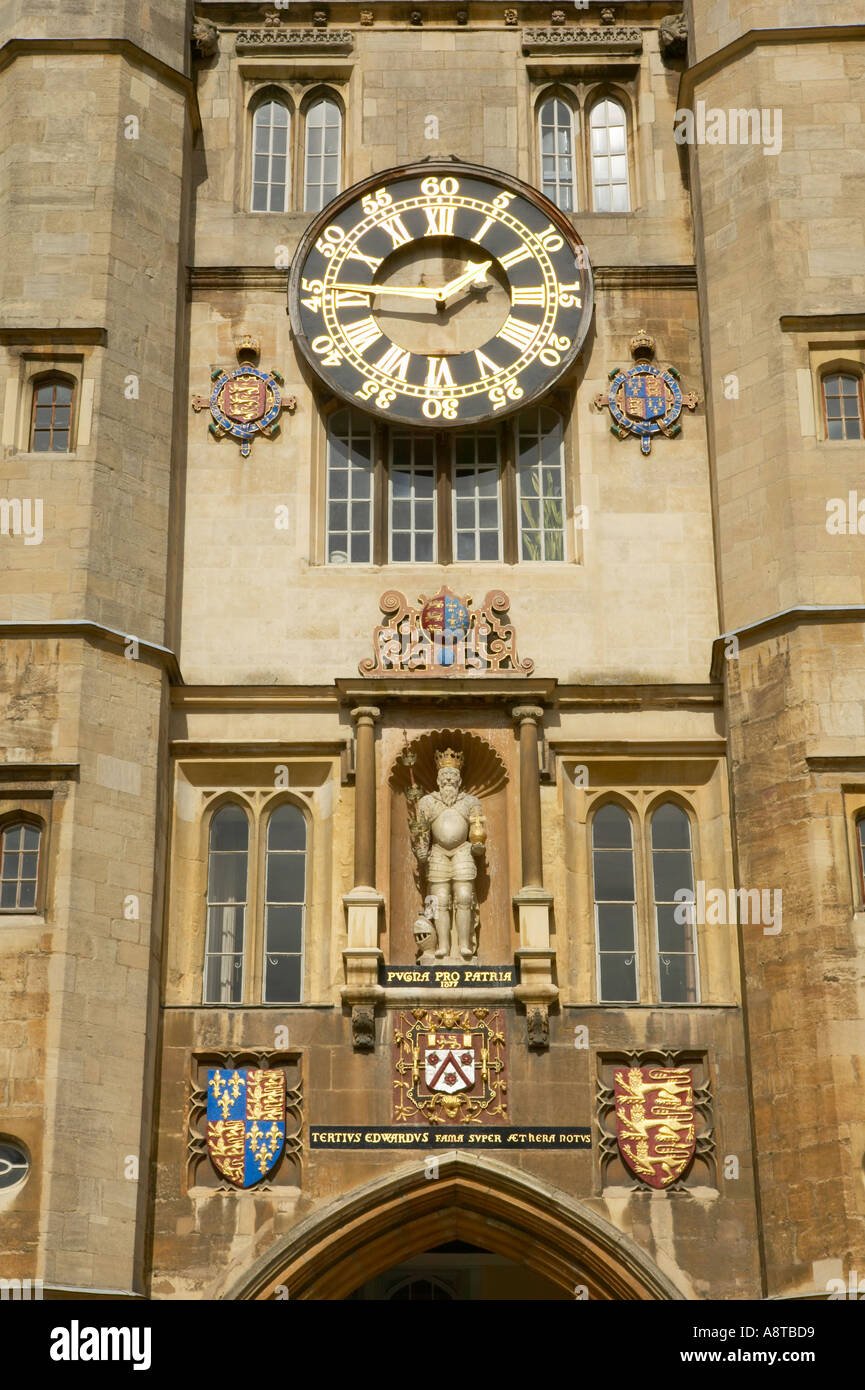 CLOCK TOWER GREAT COURT TRINITY COLLEGE CAMBRIDGE ENGLAND Stock Photo ...
