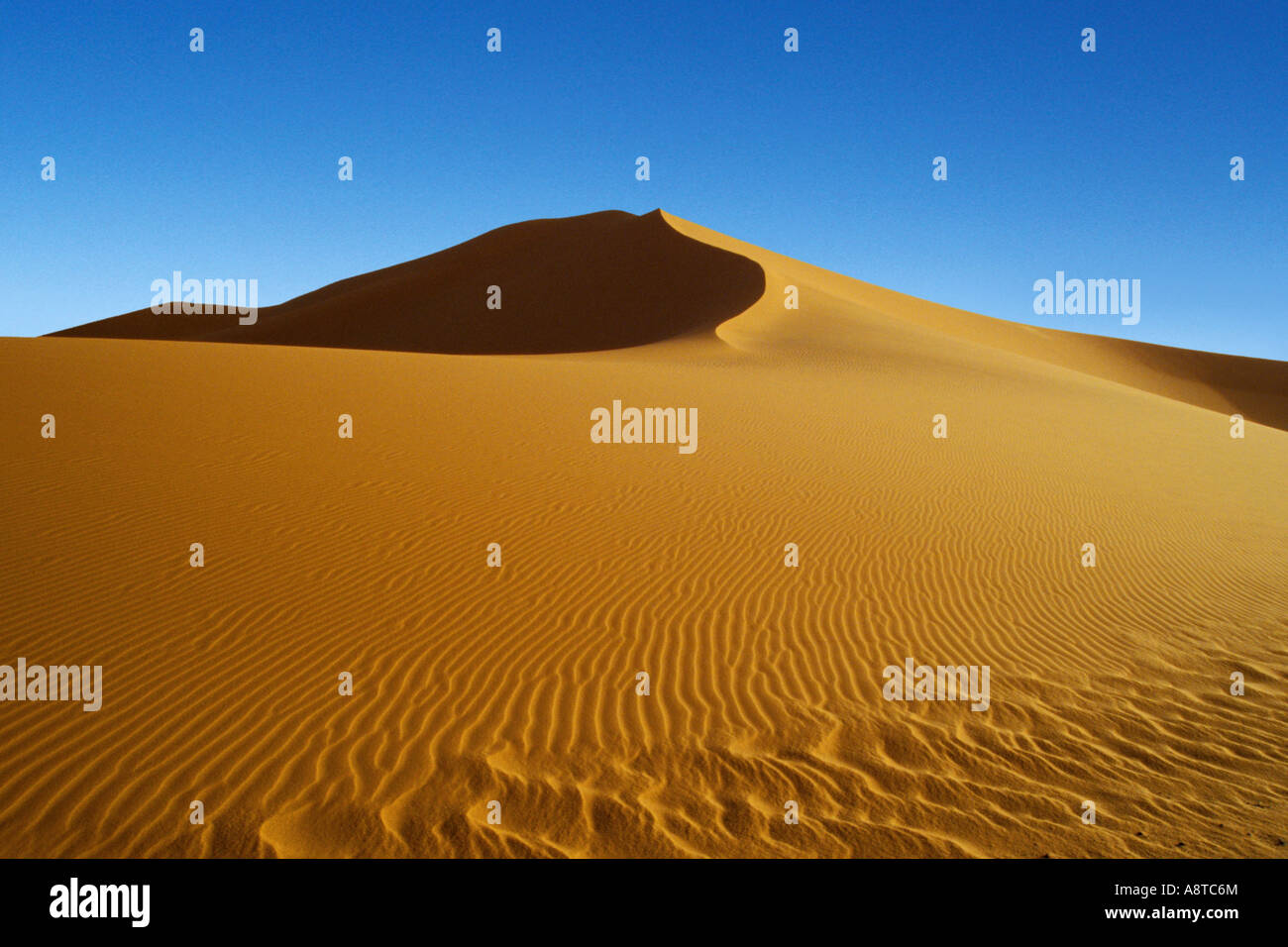 sand dune in the Ubari desert, Libya, Sahara Stock Photo - Alamy