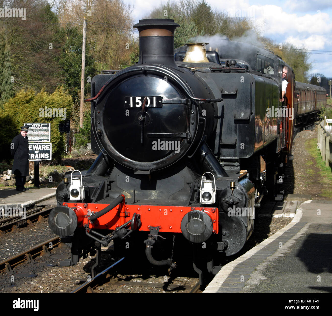 STEAM TRAIN SEVERN VALLEY RAILWAY HAMPTON LOADE Stock Photo - Alamy