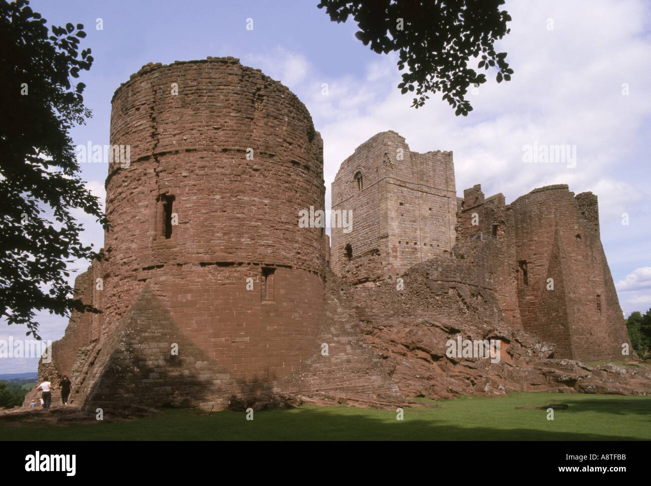 England Goodrich castle Stock Photo - Alamy