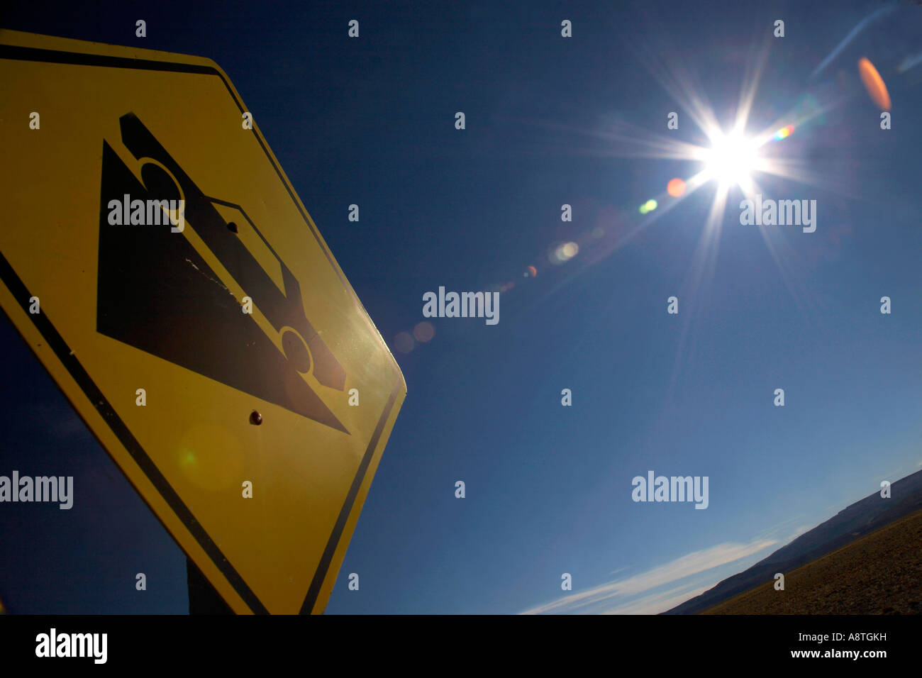 Glaring sun hi-res stock photography and images - Alamy