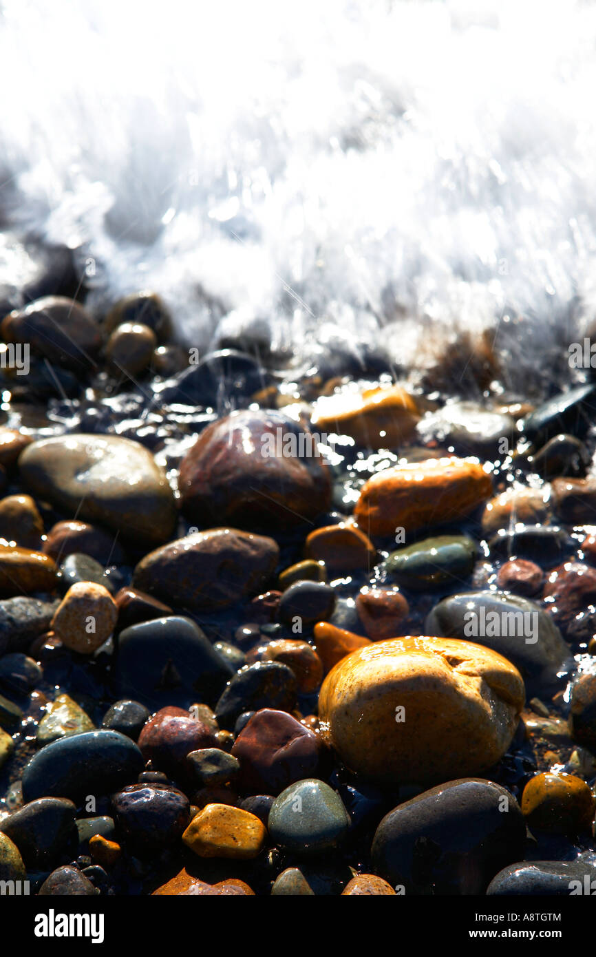 Pebbles and water hi-res stock photography and images - Alamy