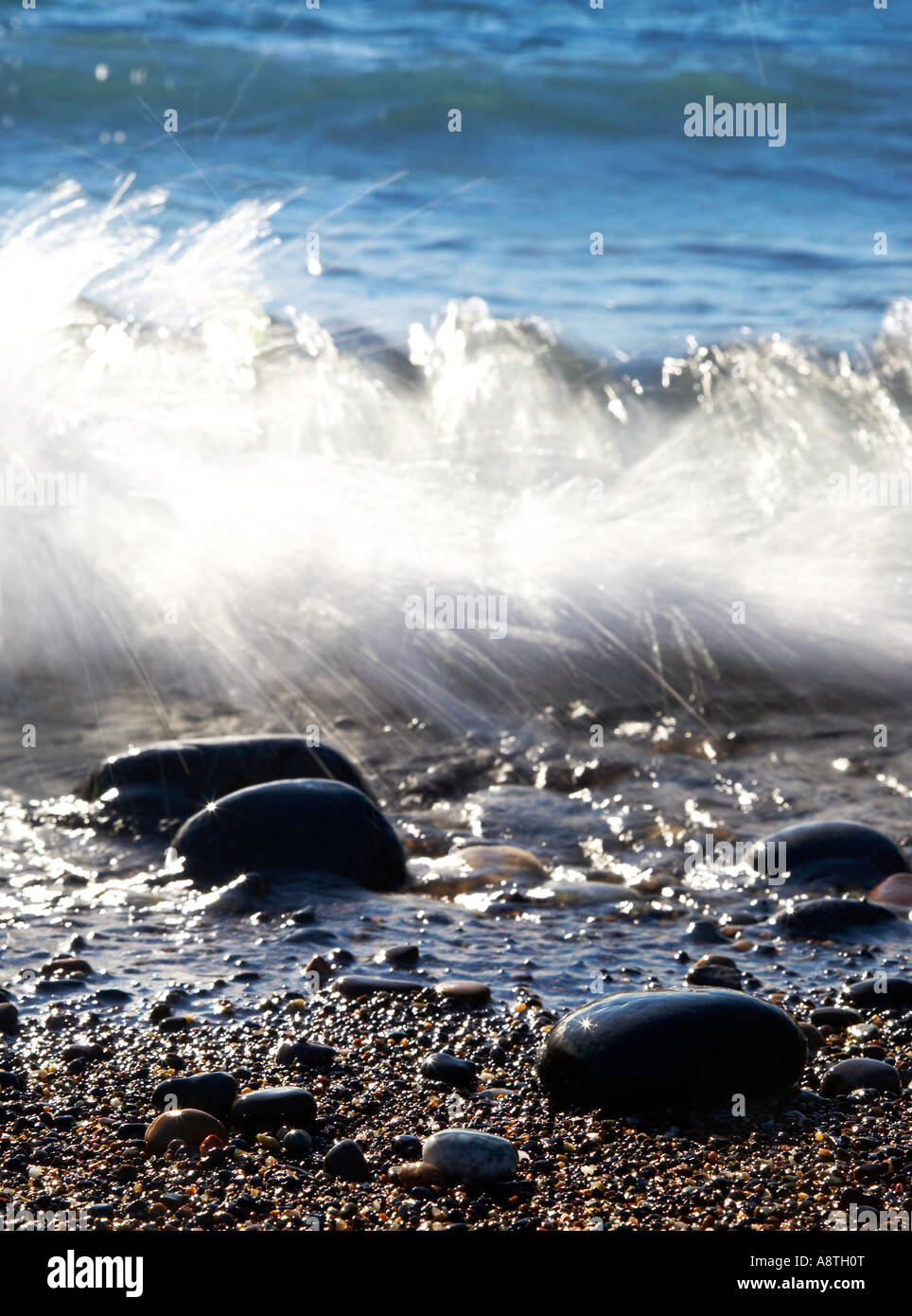 shingle shoreline with rocks of lake Stock Photo - Alamy