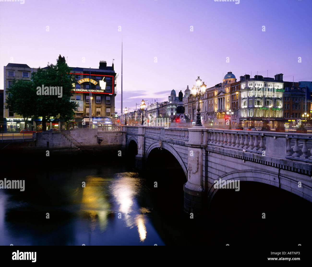 view of o connell bridge dublin ireland, 2005 Stock Photo - Alamy