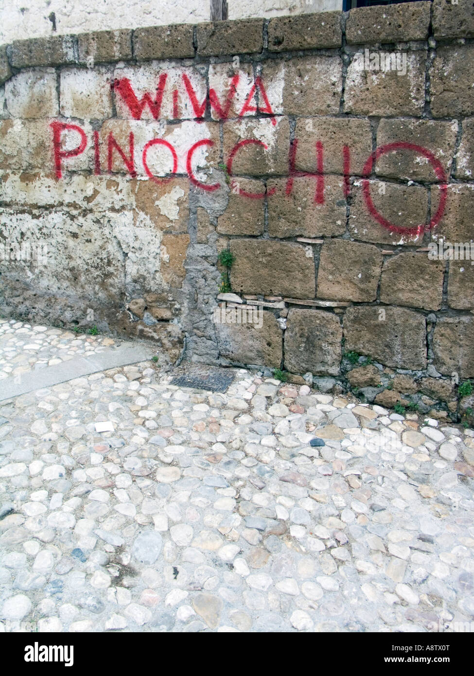 graffiti murales in calcata town , viterbo , rome , latium , lazio ...