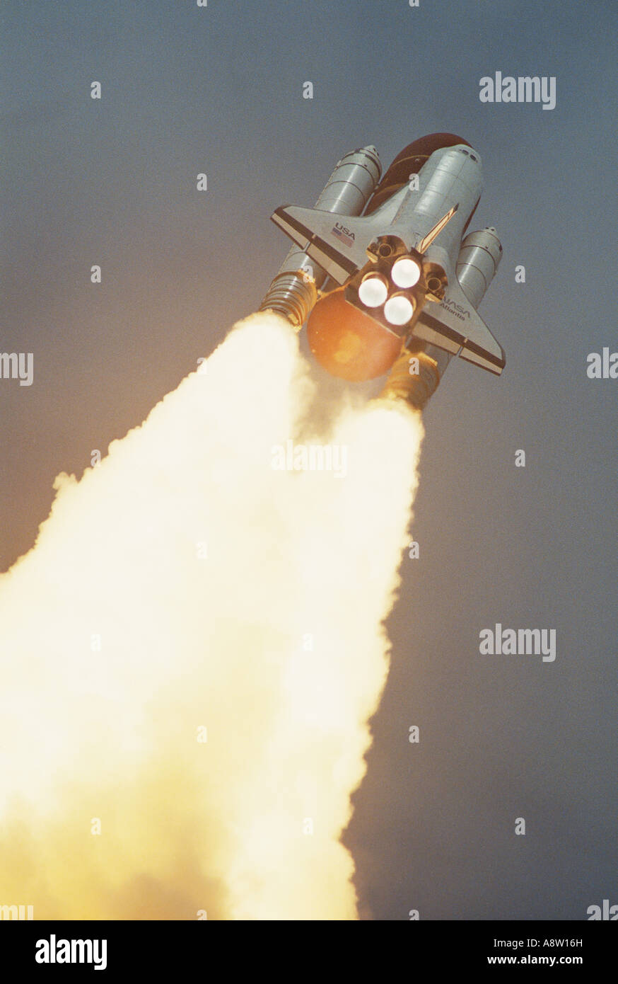 U.S.A.. Florida. Kennedy Space Center. NASA. Space Shuttle Atlantis ...
