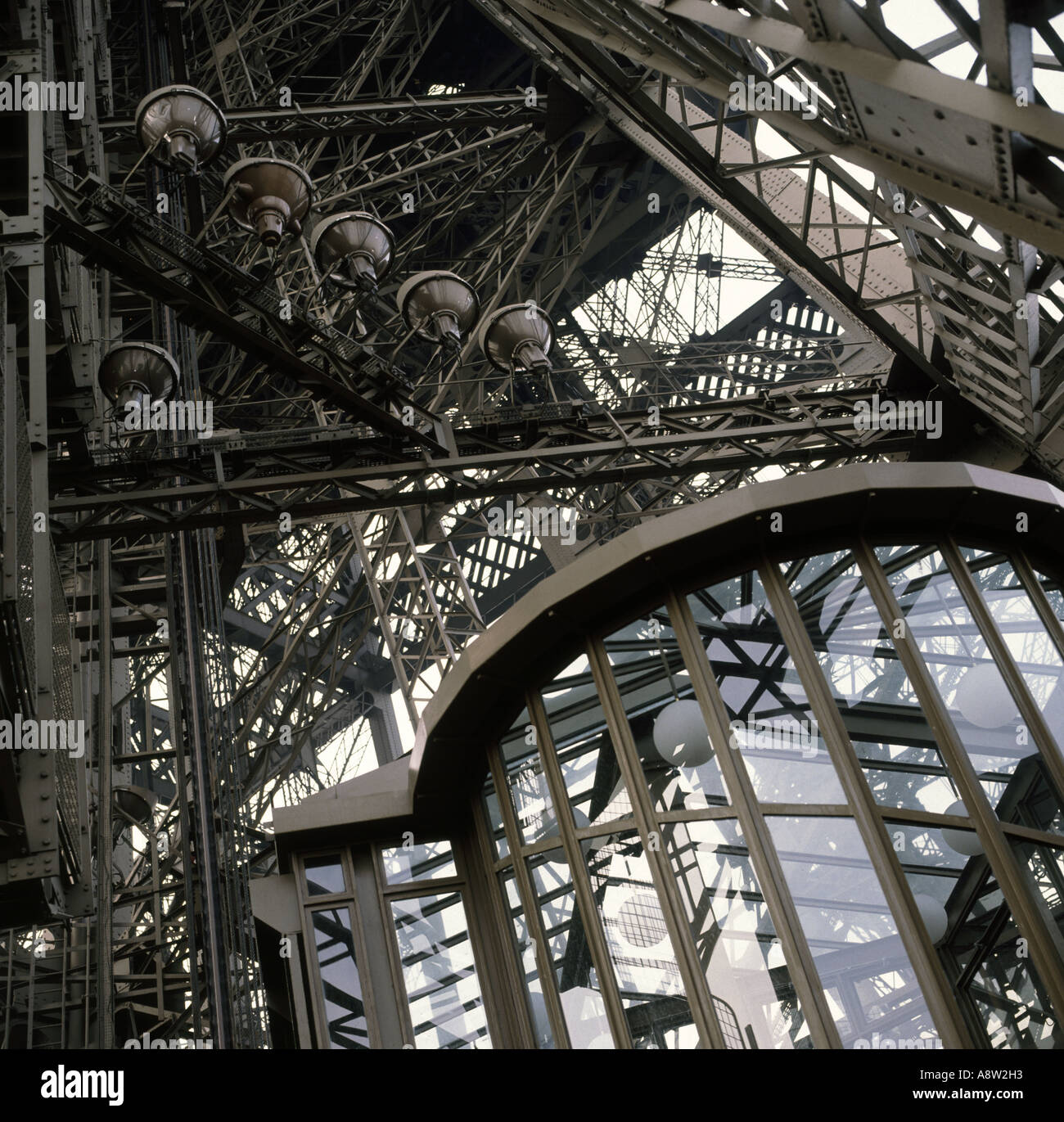 EIFEL TOWER. PARIS. FRANCE. EUROPE Stock Photo - Alamy