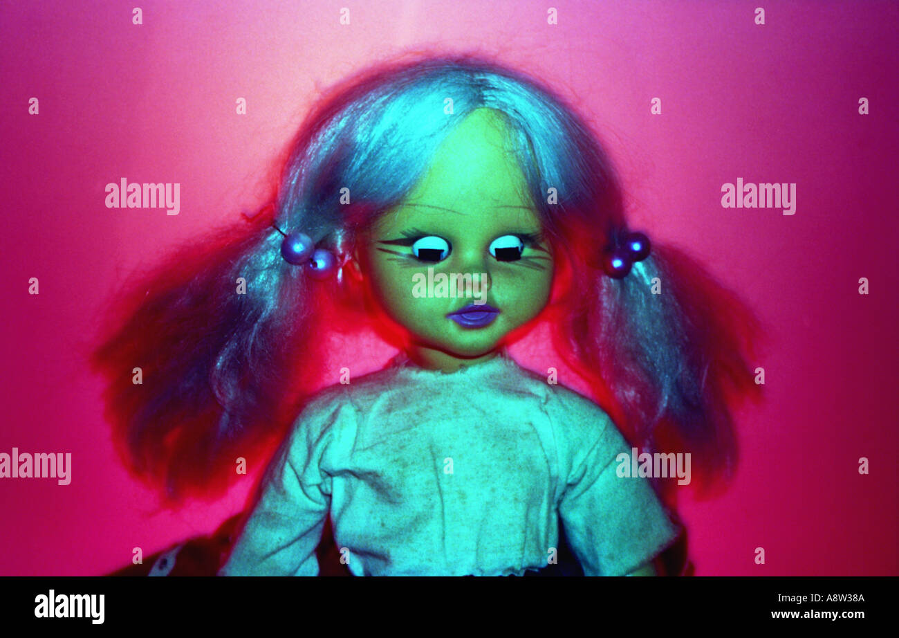 Doll horror hi-res stock photography and images - Alamy
