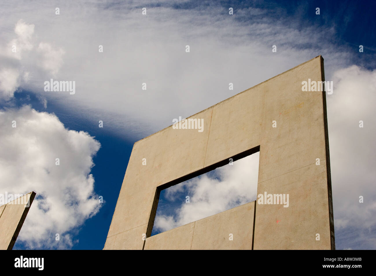 Building exterior wall building feature hi-res stock photography and ...