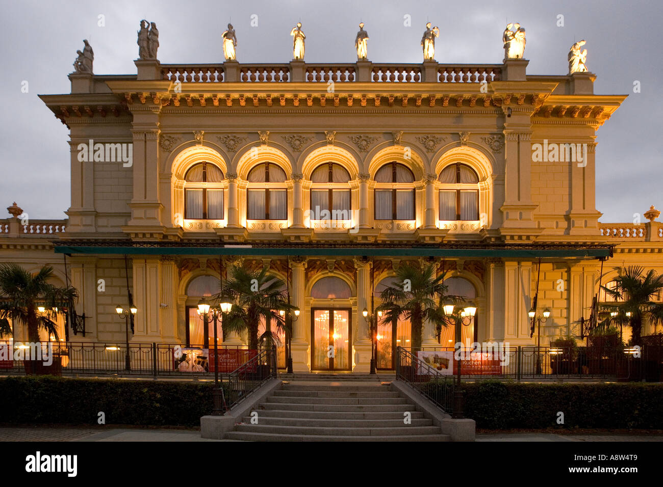 Kursalon vienna hi-res stock photography and images - Alamy