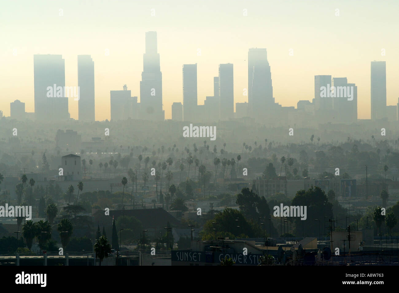 Smog in Los Angeles Stock Photo - Alamy