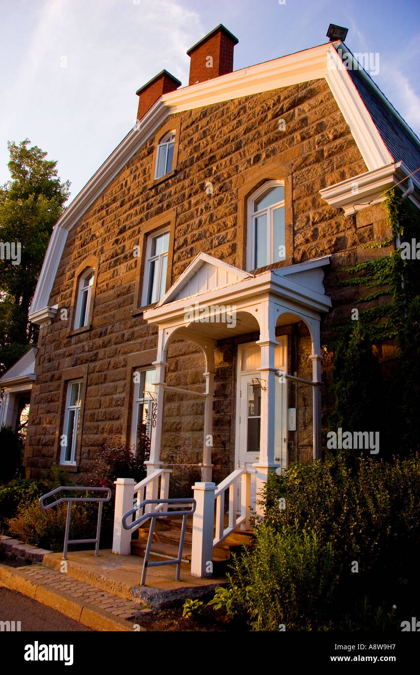 Quebecois victorian architecture Stock Photo - Alamy