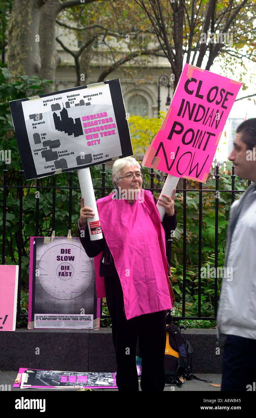 Fusion reactor usa hi-res stock photography and images - Alamy