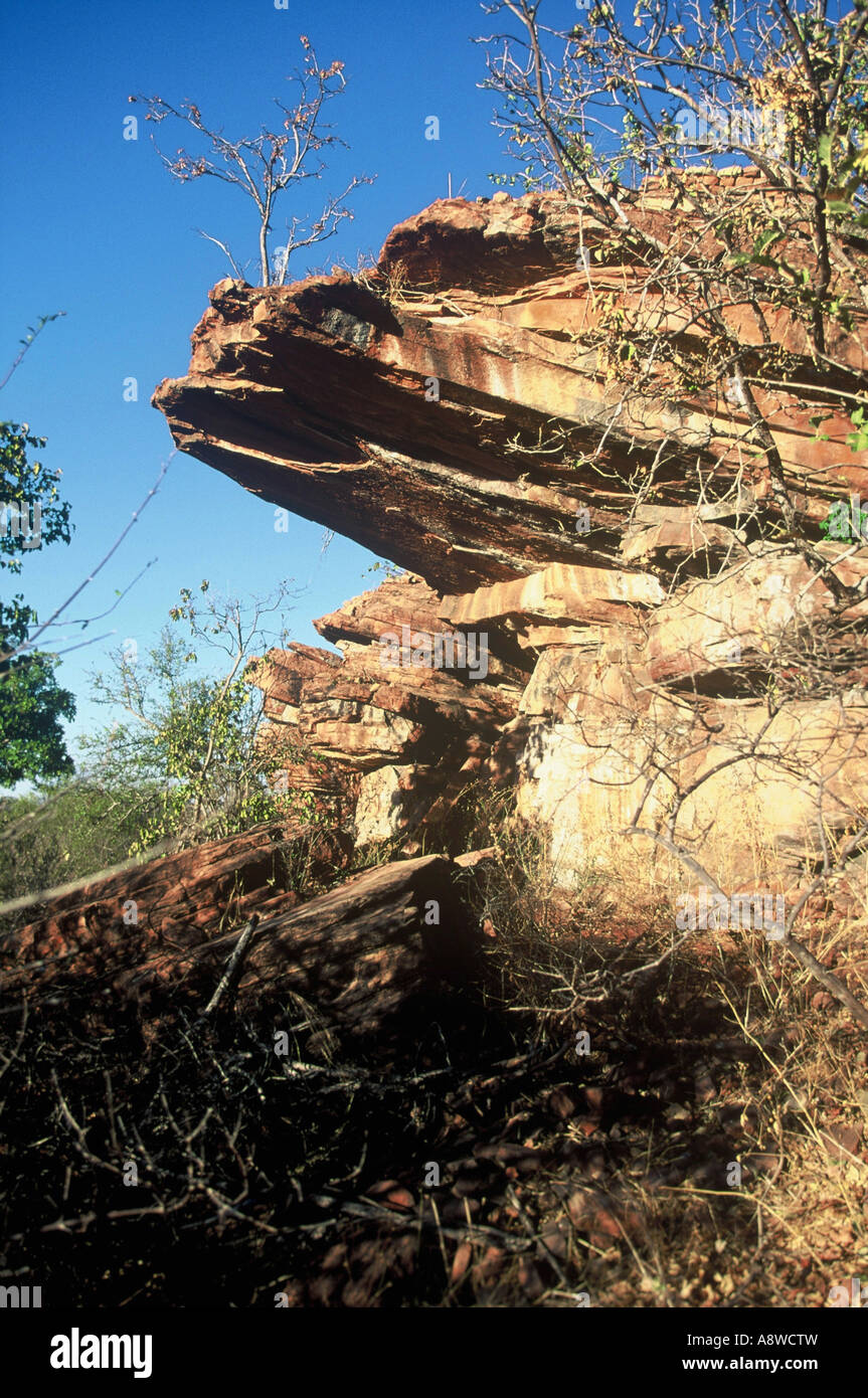 Shelter zimbabwe hi-res stock photography and images - Alamy