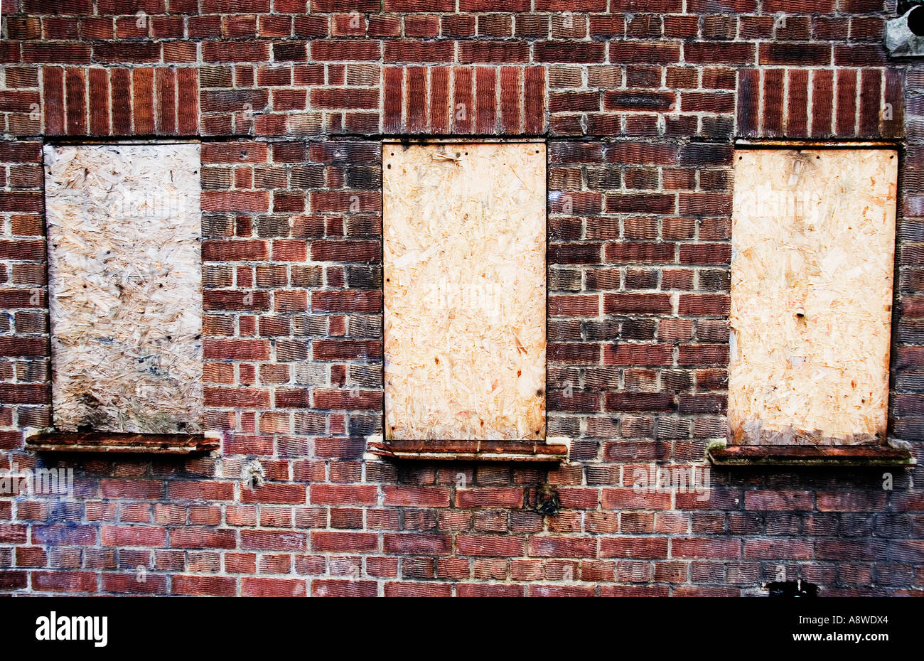 Boarded windows hi-res stock photography and images - Alamy