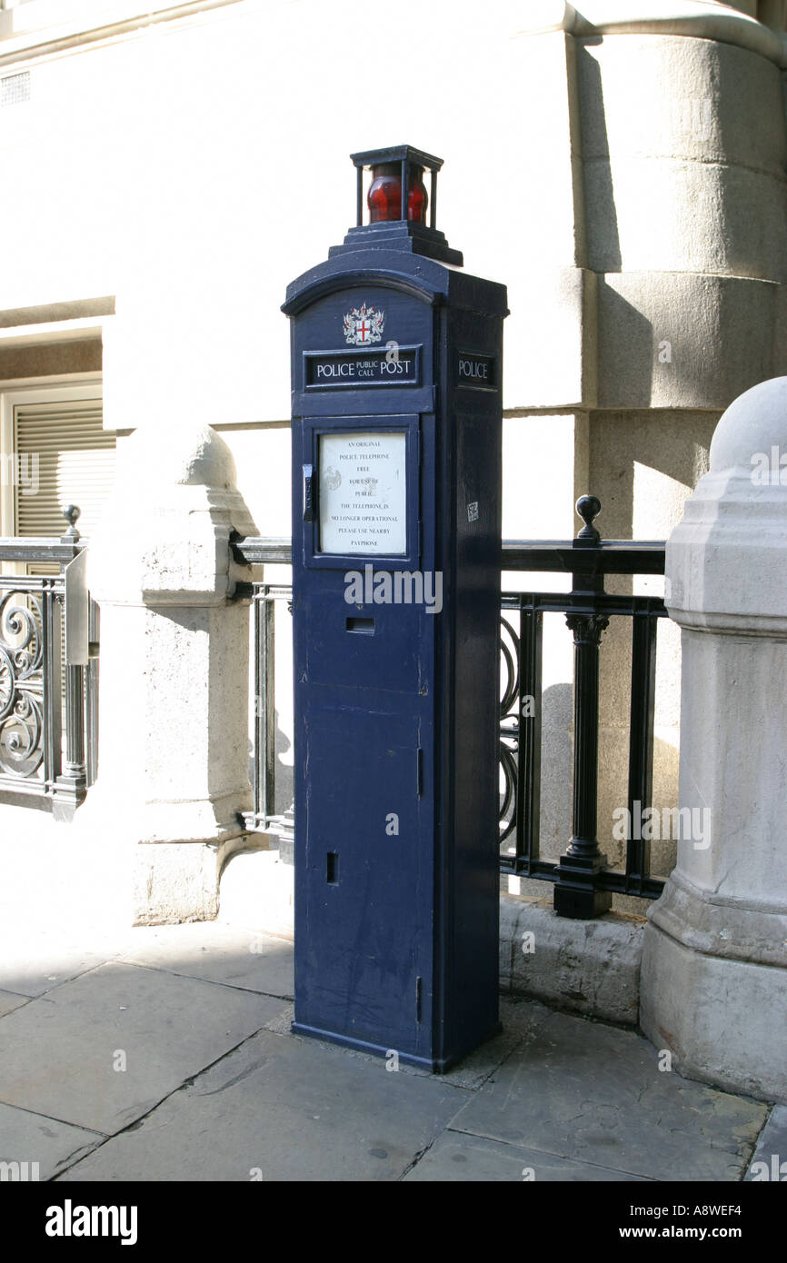 Old metropolitan police public telephone box hi-res stock photography ...