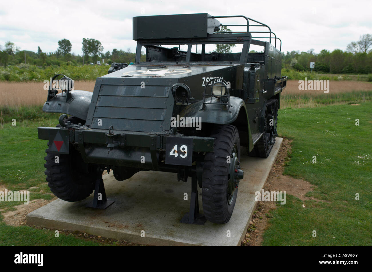 Half track vehicle hi-res stock photography and images - Alamy