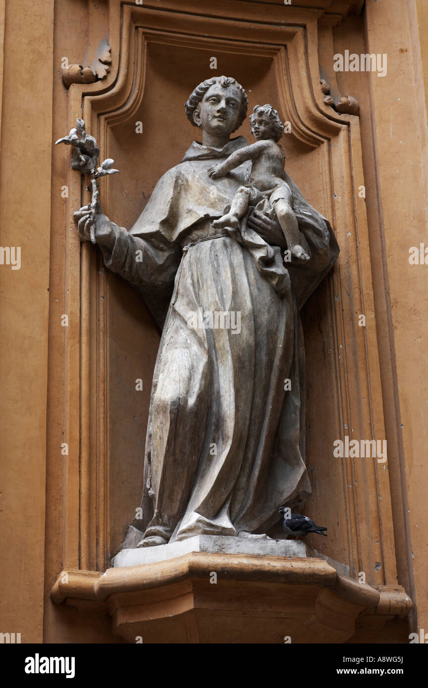 Chiesa di san lorenzo maggiore hi-res stock photography and images - Alamy