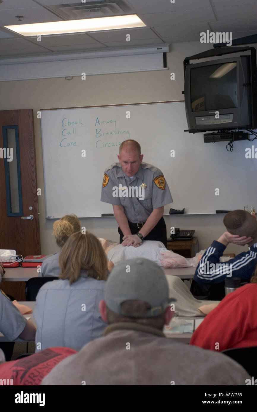 Prison officer training hi-res stock photography and images - Alamy