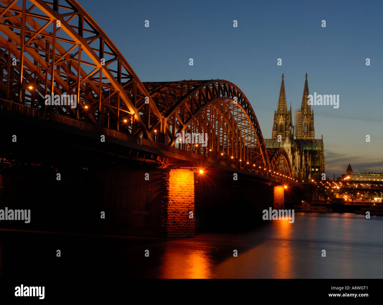 Cologne Cathedral, Hohenzollern Bridge at night Stock Photo - Alamy