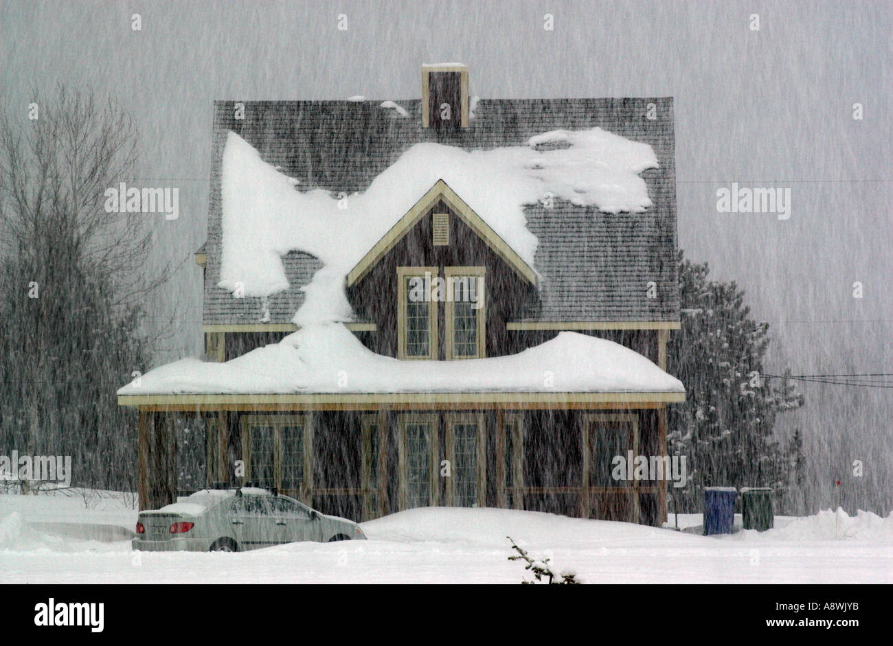 Heavy snow falling in Quebec Canada Stock Photo - Alamy