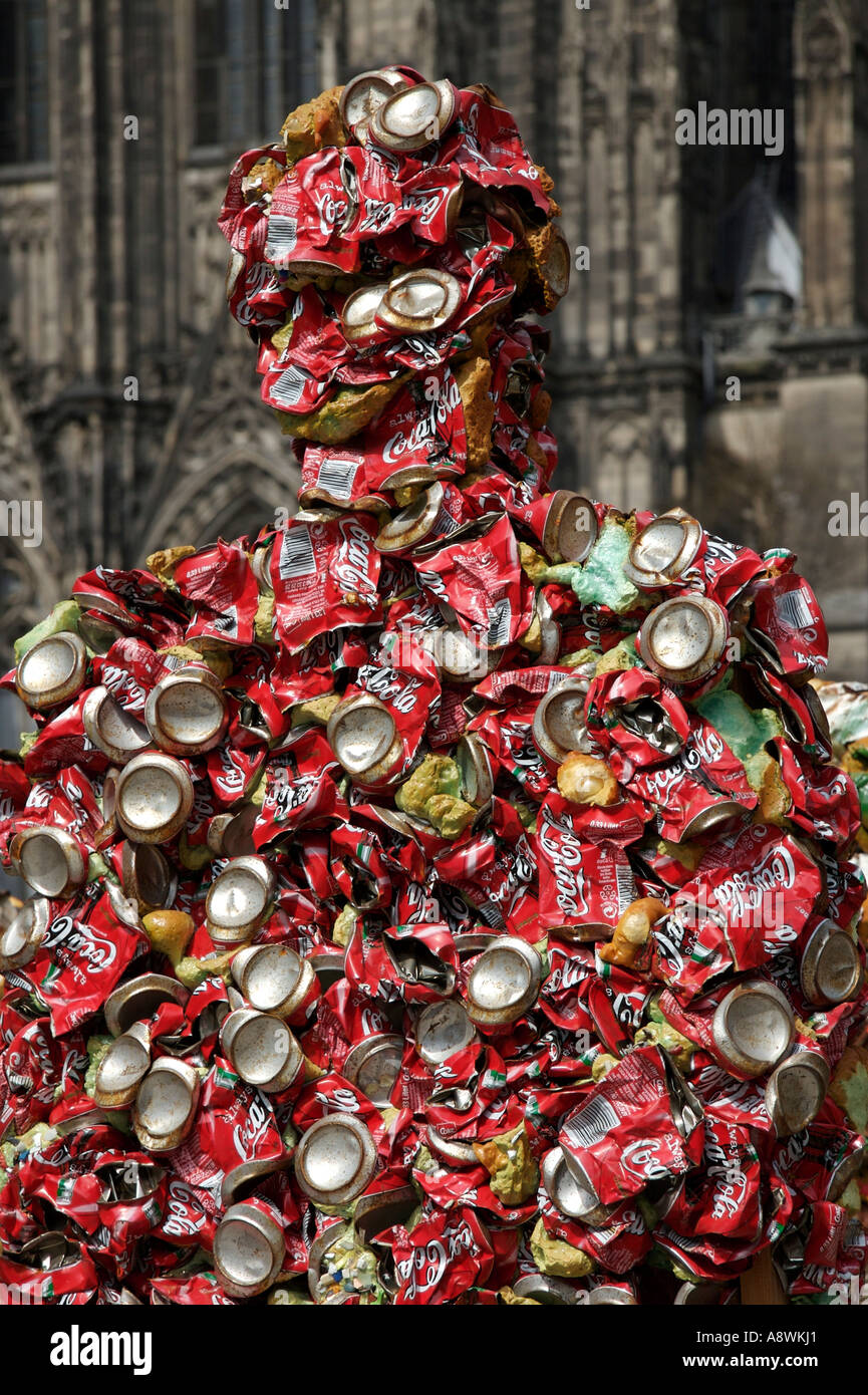 "Trash People" in front of Cologne Cathedral. Artwork by HA Schult ...