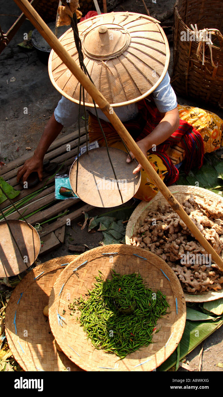 Asia, Myanmar, Nyaungshwe, Burmese woman selling spices Stock Photo - Alamy