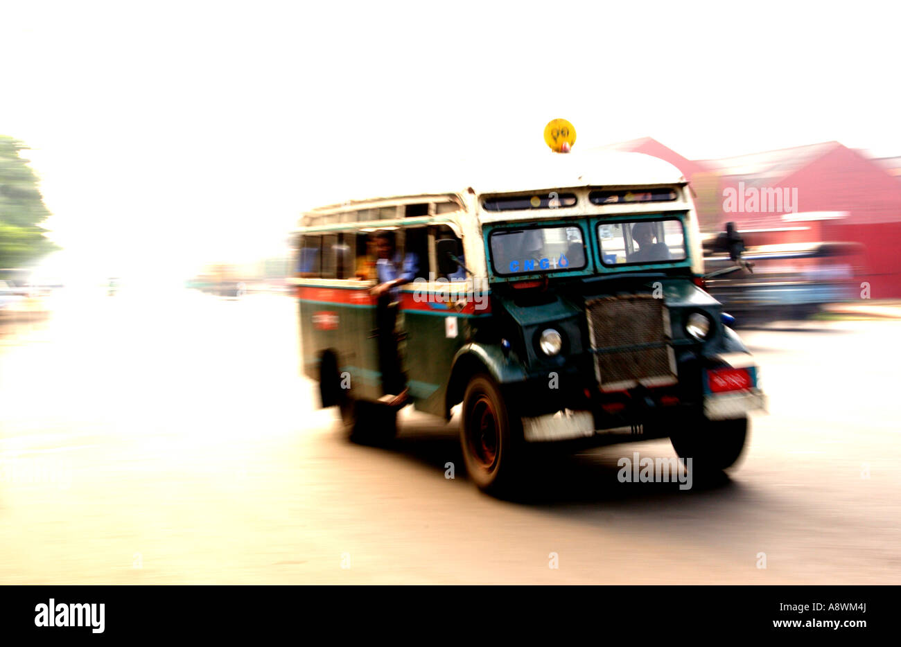Ancient bus hi-res stock photography and images - Alamy